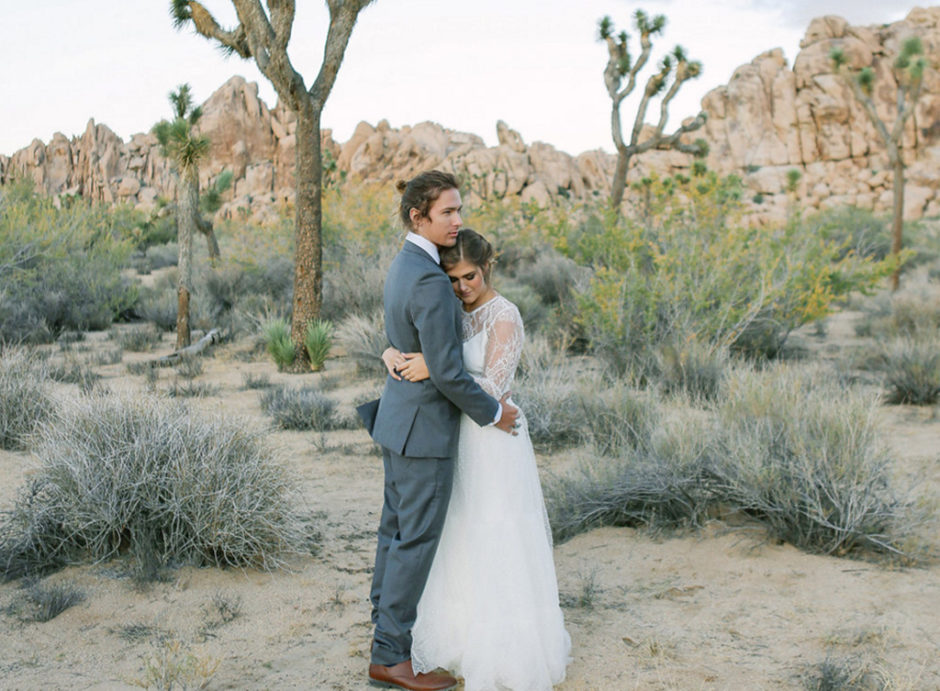 The Golden Hour :: A Romantic Joshua Tree Wedding Inspiration - Utterly ...
